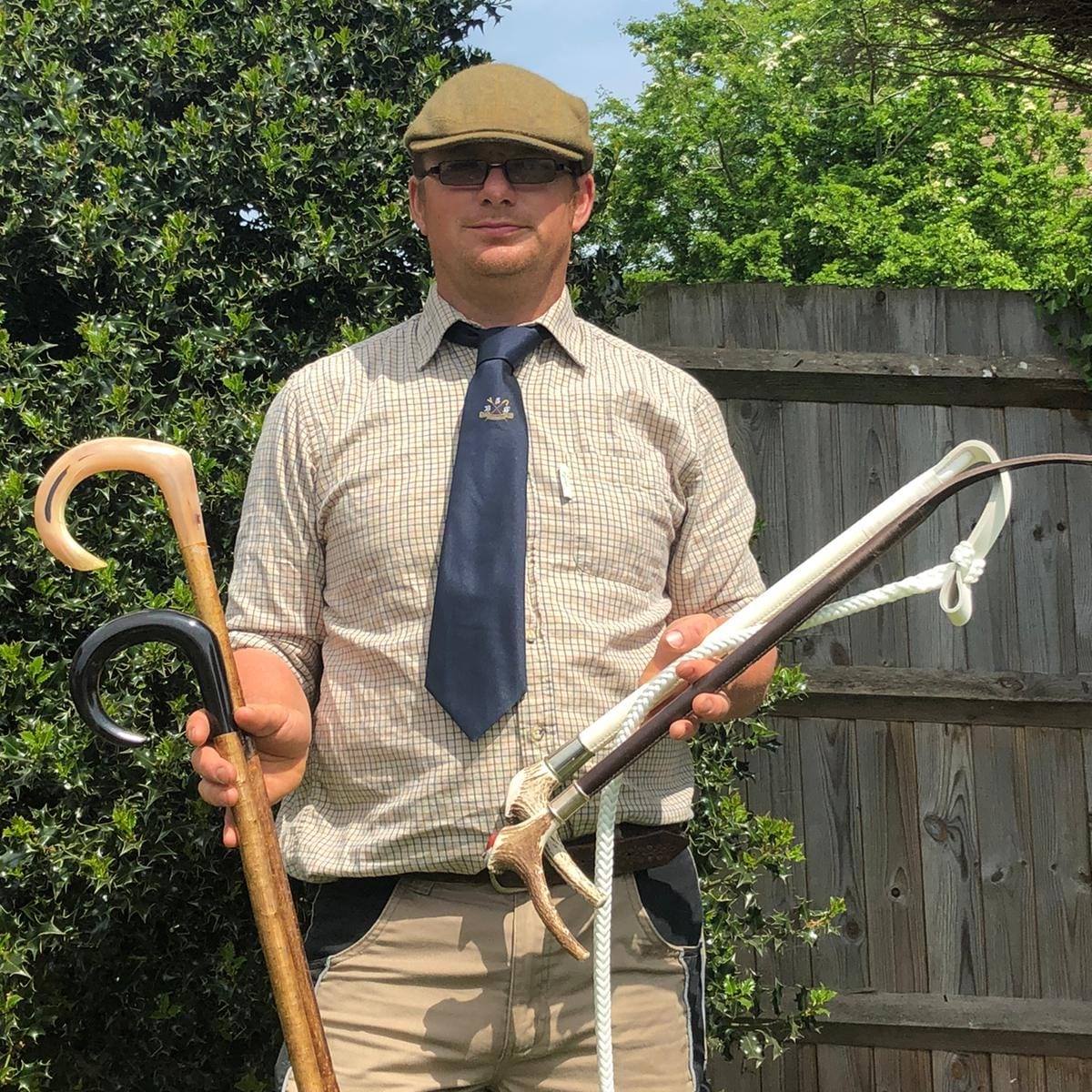 Hunting Whips – Gordon Bottomleys Sticks & Whips | For Sale | Order Now